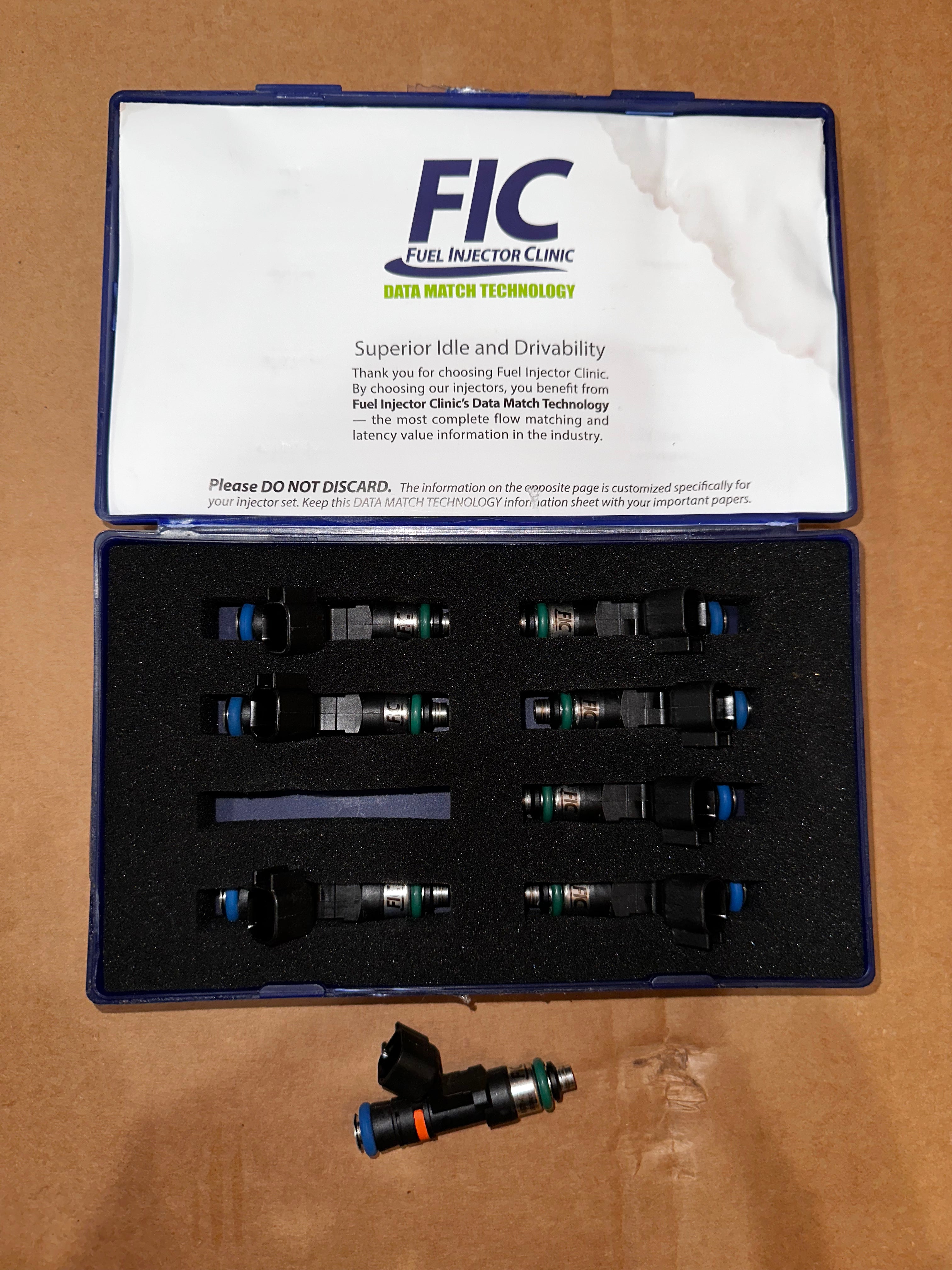 Fuel Injector Clinic IS153-1000H Rebuilt – Fuel Injector Connection